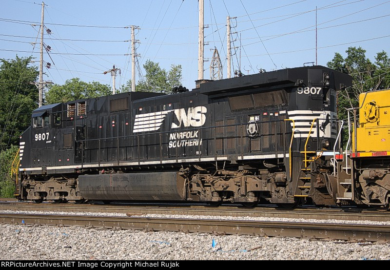 NS 9807